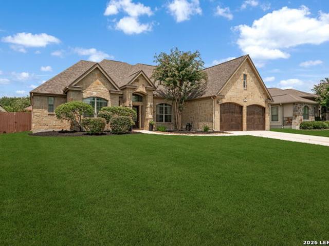 421 English Oaks Cir