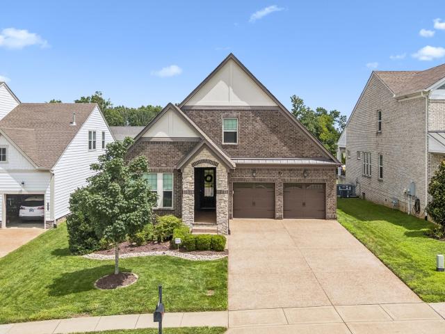 421 Edenfield Pass