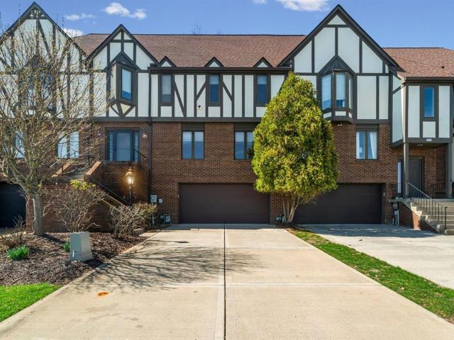 421 Forest Highlands Dr, Pittsburgh, PA 15238 | MLS #1745