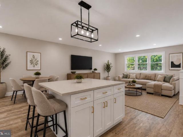 421 Fairway Drive
