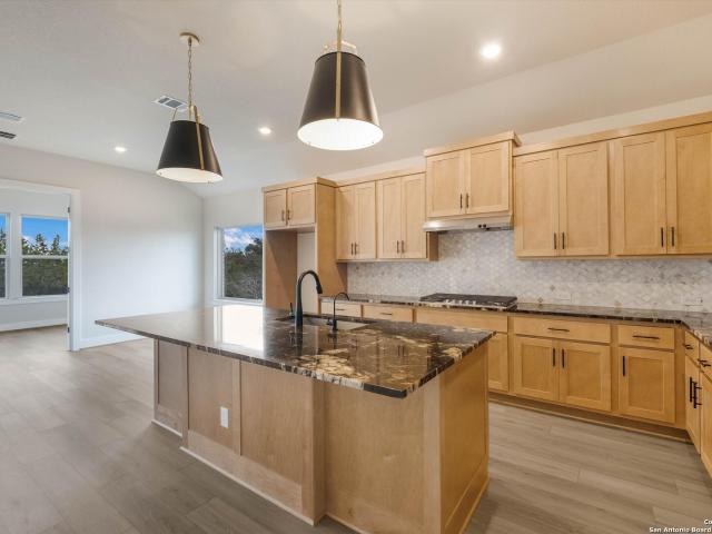 421 Fandango, Boerne, TX 78006 | MLS #1899 | Compass