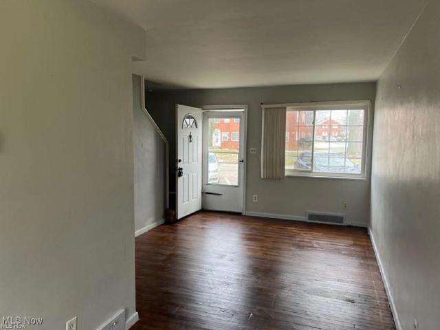 421 Kenwood Drive G