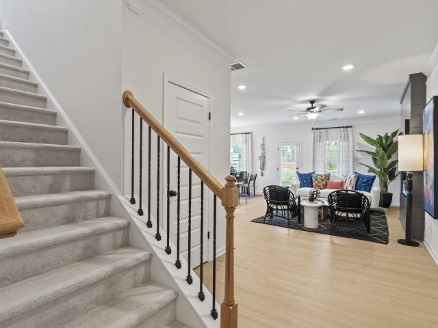 421 Kingsbury Drive
