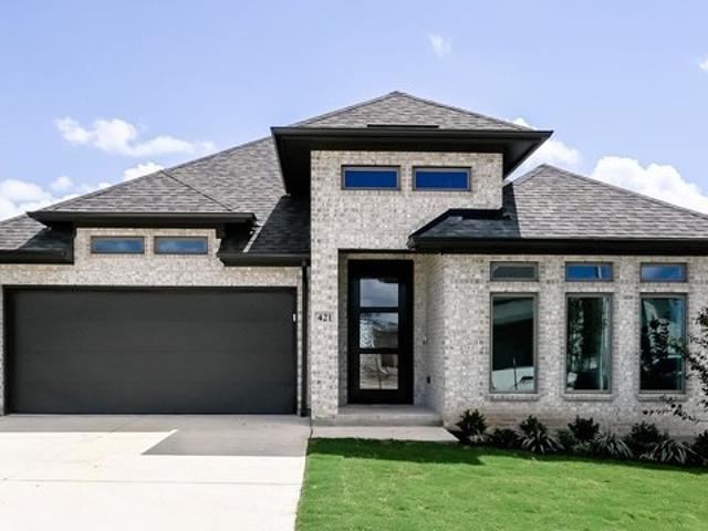 421 Hulda Trl, New Braunfels, TX 78130