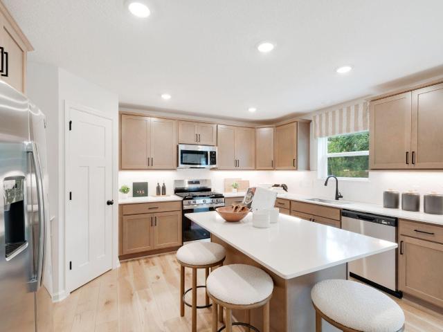 421 James Parkway