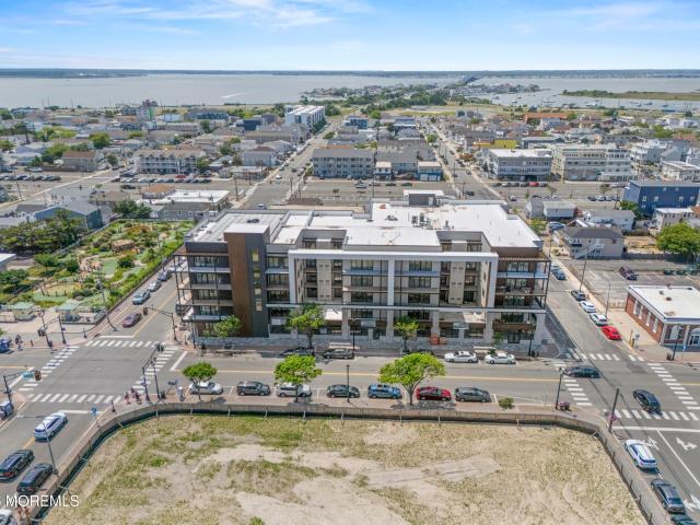 421 Ocean Boulevard