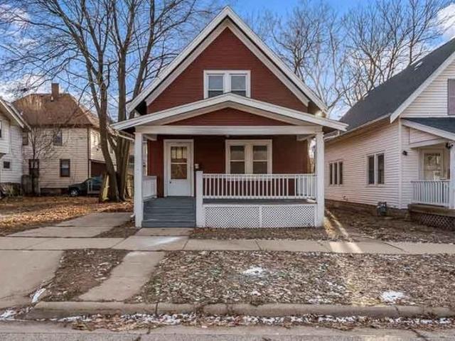 421 Olive St, Rockford, IL 61107