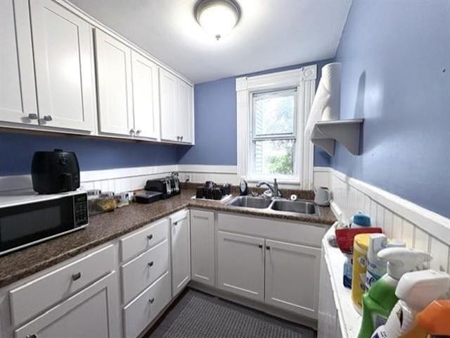 421 Laurel Street # 3