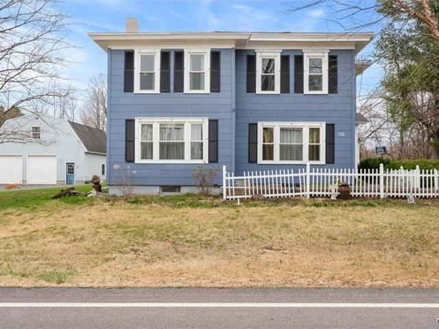 421 Lamson Rd, Baldwinsville, NY 13027