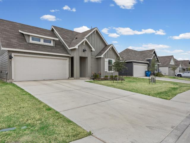 421 Lancebill Dr, Lockhart, TX 78644 | MLS #3684 | Compass