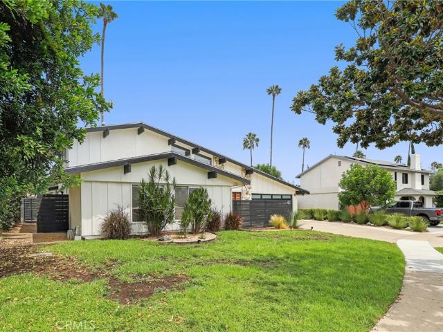 421 Larry Lane