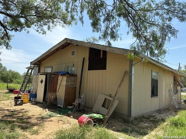 421 Las Tobia Dr