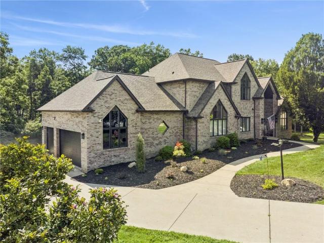 421 Lenox Ct, Gibsonia, PA 15044 | MLS #1744