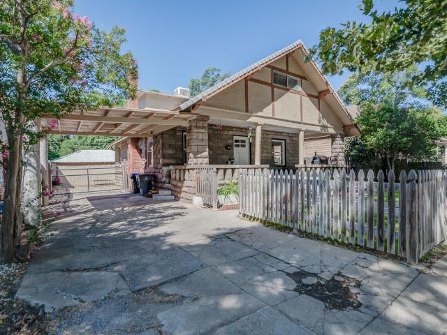 421 Lincoln Street