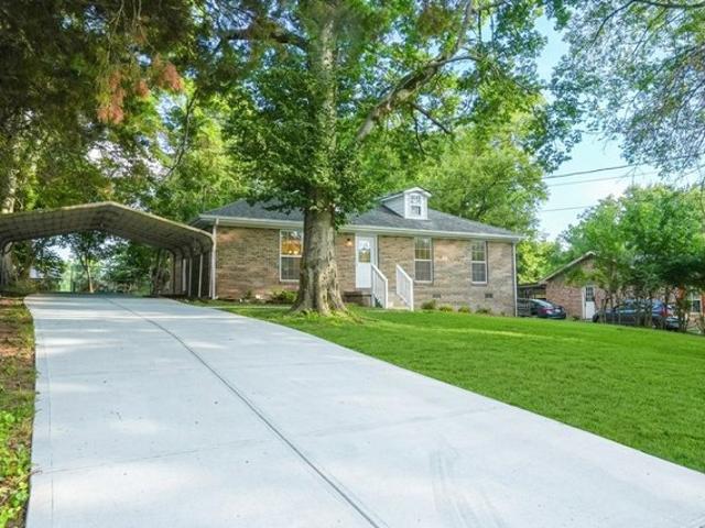 421 Malvin St, Gallatin, TN 37066