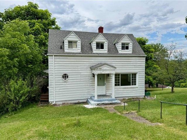 421 McGeary Ave, Monessen, PA 15062