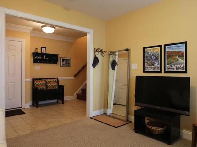 421 N George Mason Drive