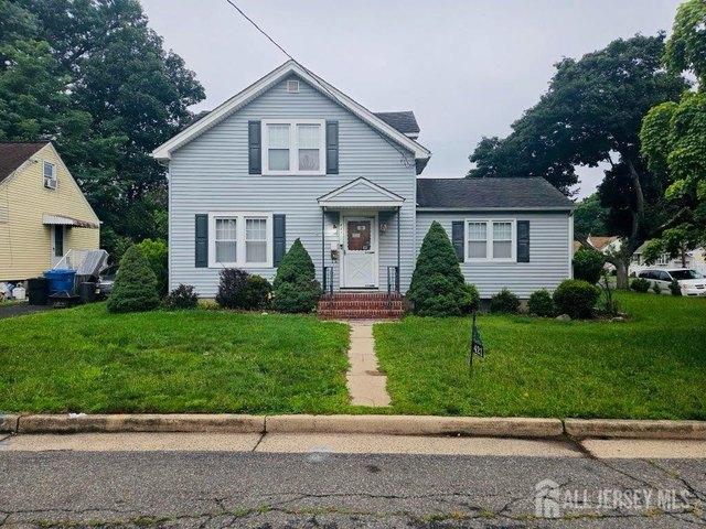 421 N Lincoln Ave, Middlesex, NJ 08846