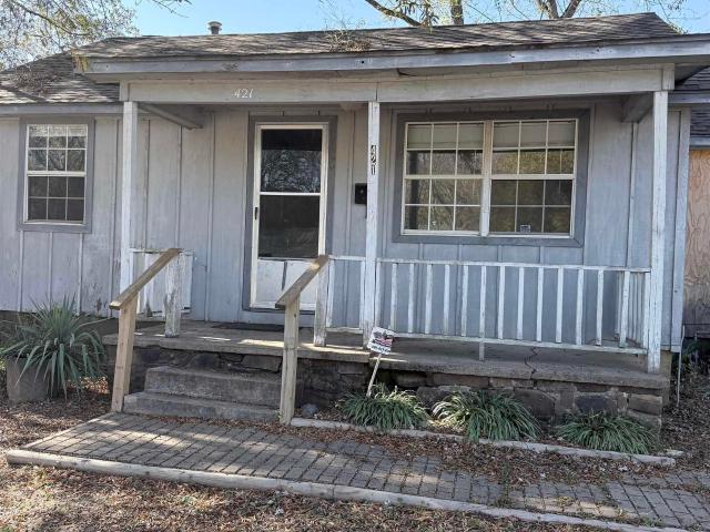 421 N Magnolia street