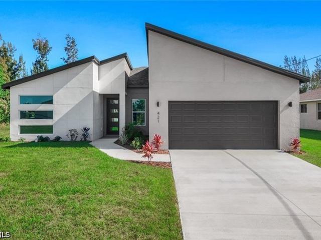 421 NE 19th Ter, Cape Coral, FL 33909
