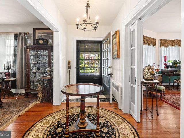 421 S 5Th Street