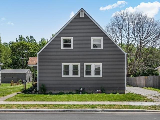 421 S East St, Tipton, IN 46072
