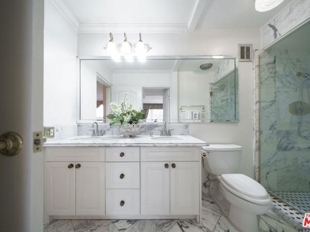 421 S La Fayette Park Place 328
