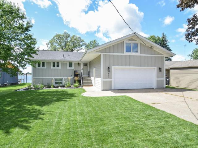 421 Shoreacres Drive