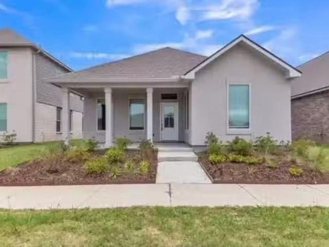 421 SHORT BOUGH Lane, Slidell, LA 70461