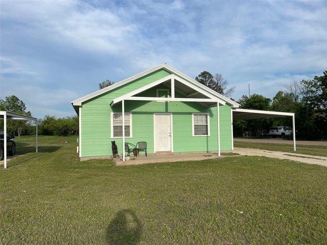 421 Sparrow Ln, Clyde, TX 79510