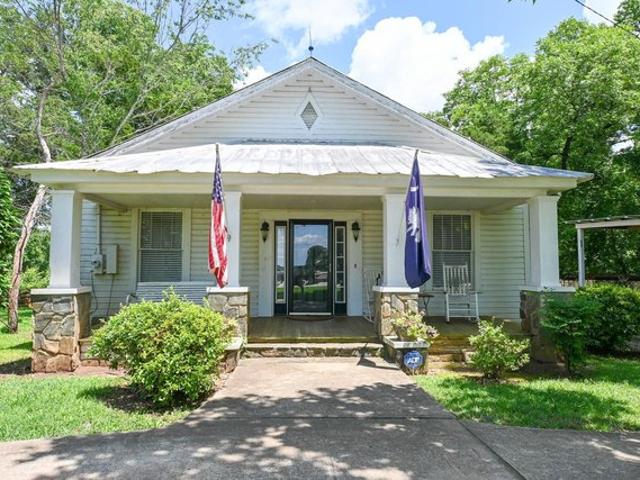 421 Spring Hill Rd, Lexington, SC 29072