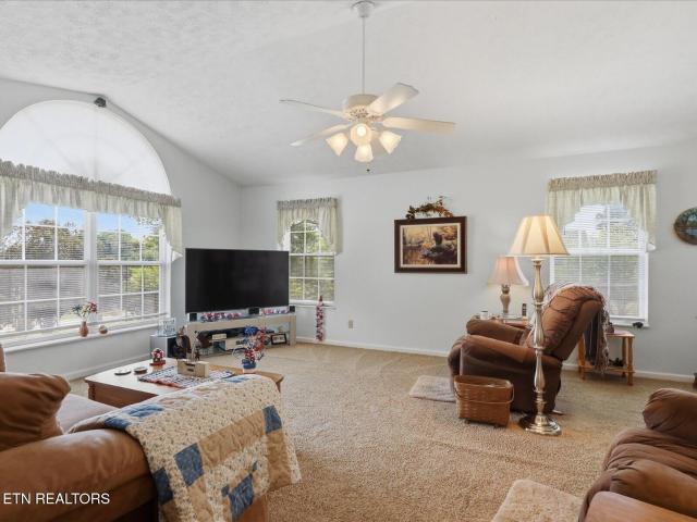 421 Sweet Briar Drive