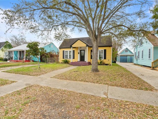 421 Palmero St, Corpus Christi, TX 78404 | MLS #472508 | Compass