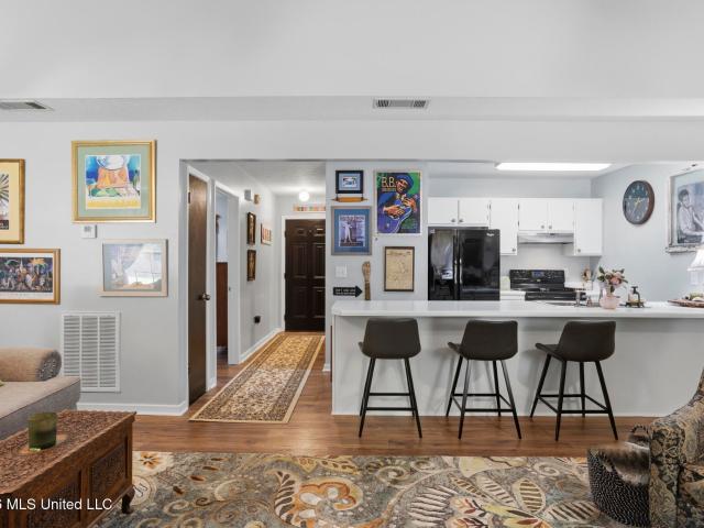 421 Pelahatchie Shore Drive