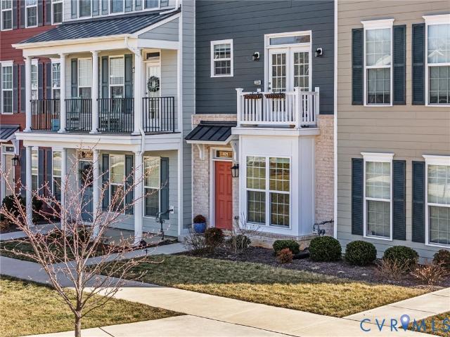421 Randolph View Drive