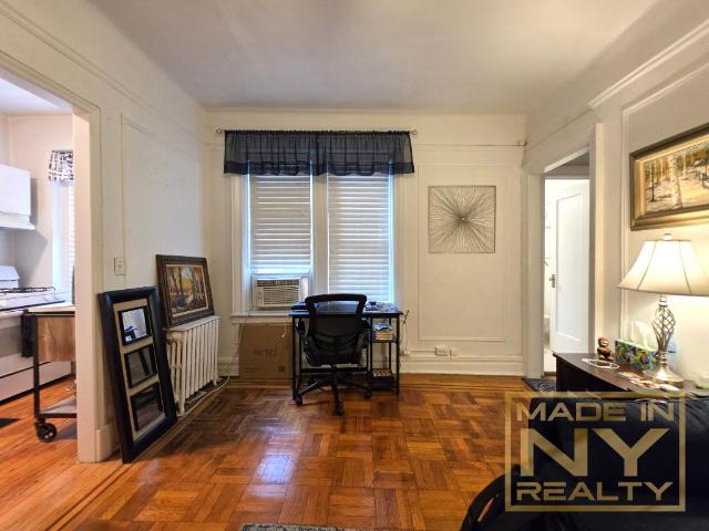 421 W 24th Street 3D