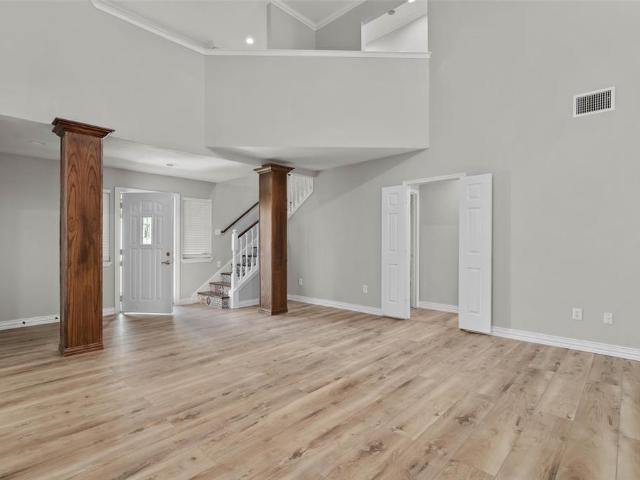 421 W Windsor Drive