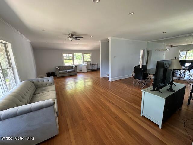 421 W Lincoln Avenue