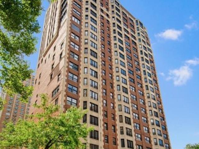 421 W Melrose St Unit 21AD, Chicago, IL 60657