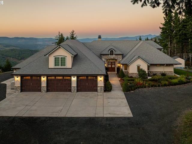 421 Woodland Heights Rd, Woodland, WA 98674