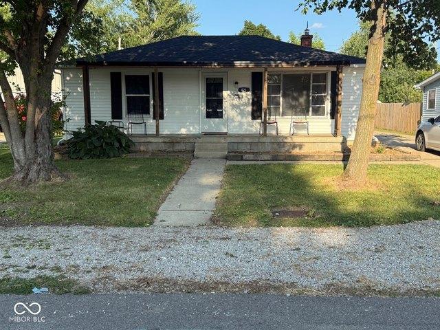 421 Union St, Hope, IN 47246