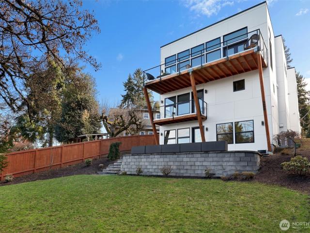 4224 NE 124th Street