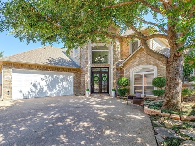 4224 Oak Park Ct, Fort Worth, TX 76109