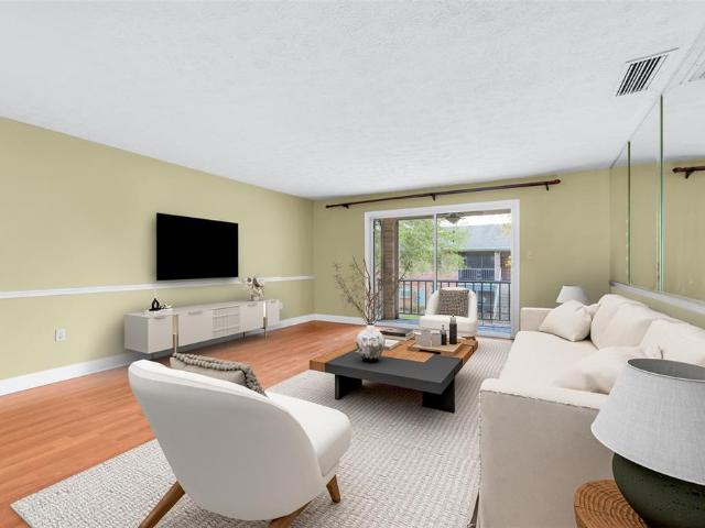 4224 Lake Underhill Rd, Unit 8B8, Orlando, FL 32803 | MLS #O6388