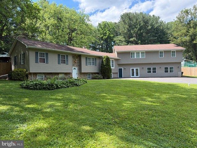 4224 Roop Rd, Mount Airy, MD 21771