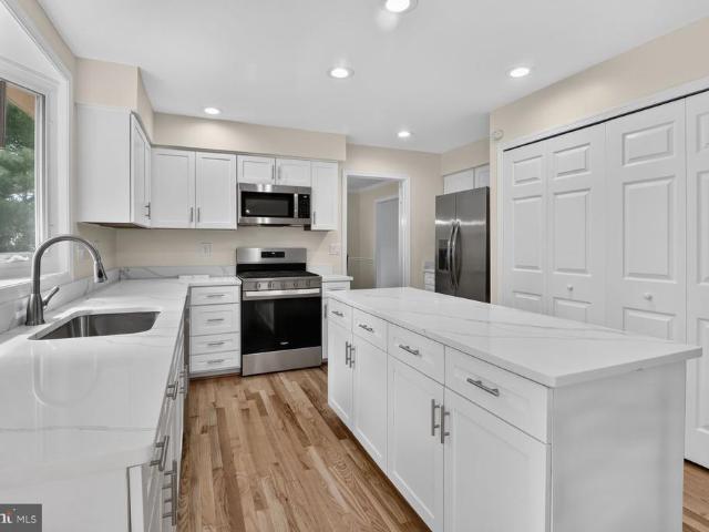 4224 Thorncroft Terrace