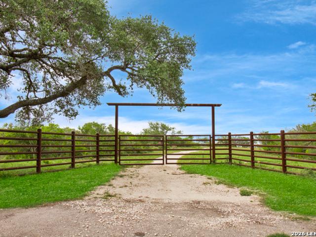 4225 Mineral Cemetery Rd