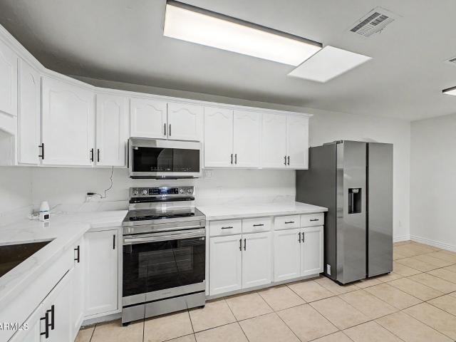 4225 N 33rd Dr, Phoenix, AZ 85017 | MLS #7022 | Compass