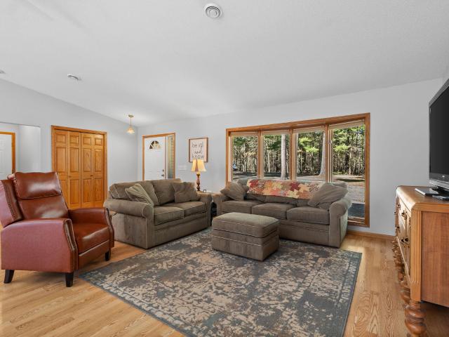 4225 Eagles Nest Road