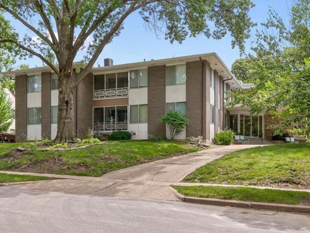4225 Grand Ave Apt 9, Des Moines, IA 50312